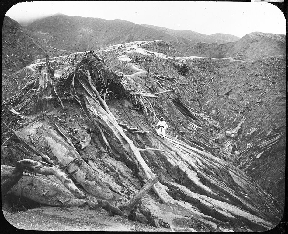 Early Photographs of Volcanoes and Avalanches Around the World Taken by ...