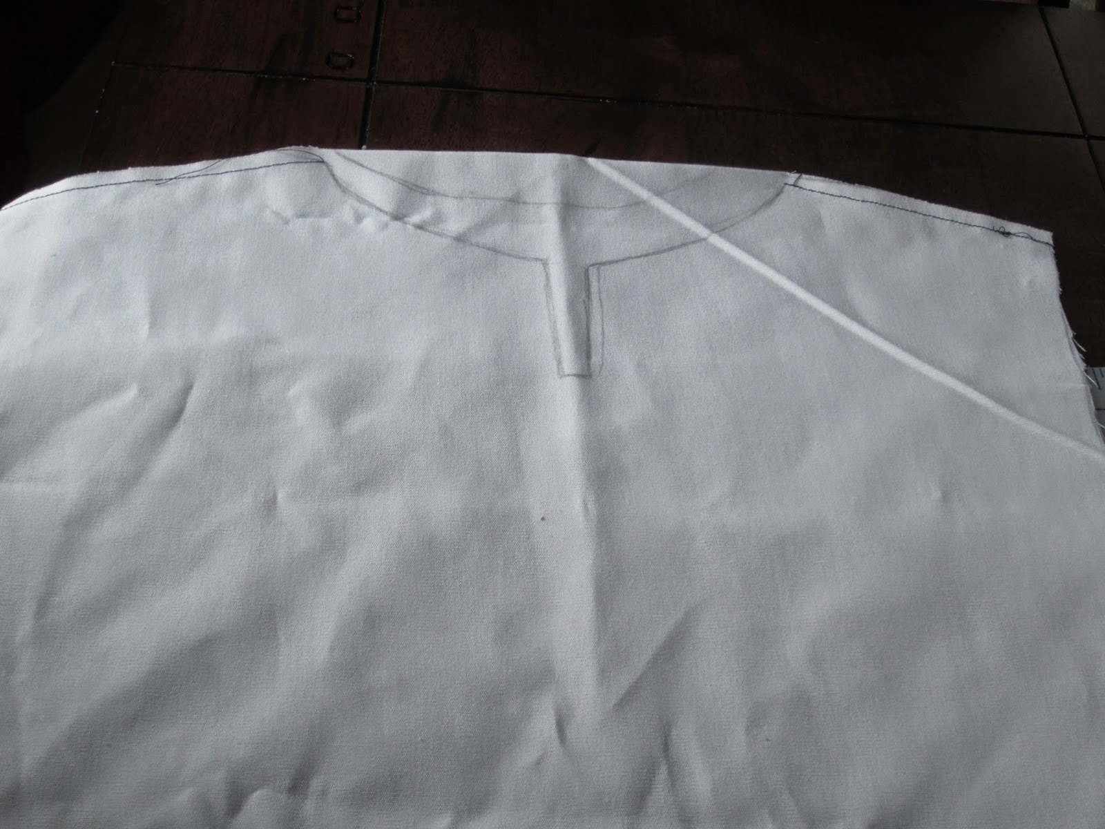 Sewing for Belegrim: Double-Sided Tabards ~ The Fighter's Shadow