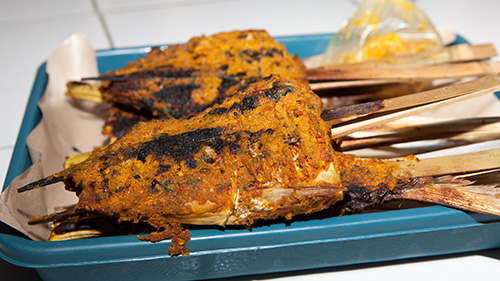 TRADISI PASAR (Lelang) BANDENG DI KOTA GRESIK | z Suara Gresik