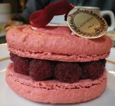 Miz Ratti's Rants and Rambles: Ladurée Raspberry-litchi-rose Ispahan
