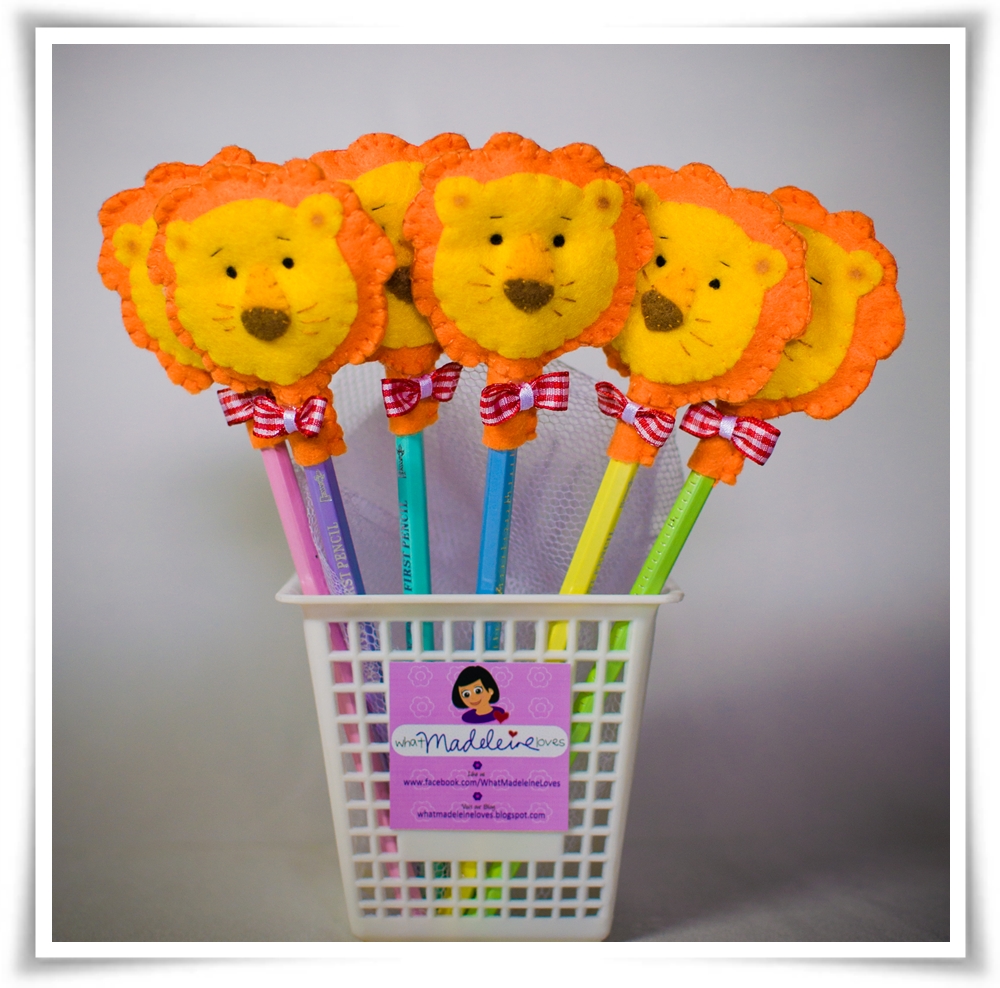 what madeleine loves: Felt Project: Pencil Toppers