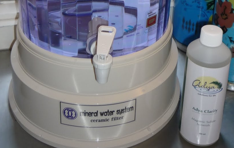 Rauw in Amsterdam: Adya Clarity Water controverse