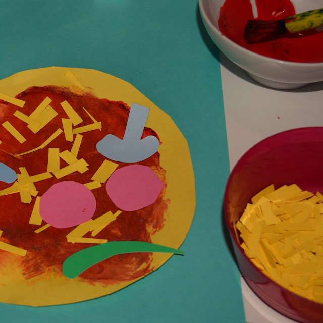 Wafflemama.: Kids Craft Time: Making Paper Pizzas!