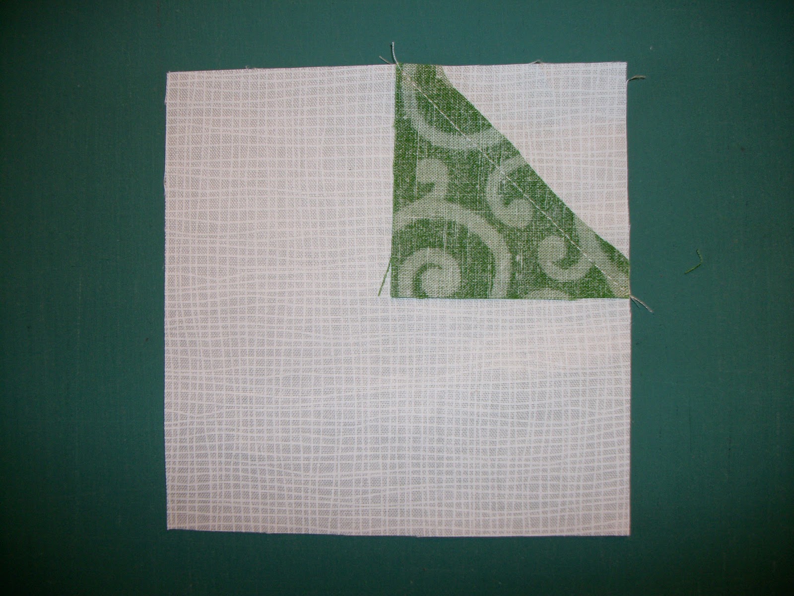 Craizee Corners: Floating Squares Quilt Pattern
