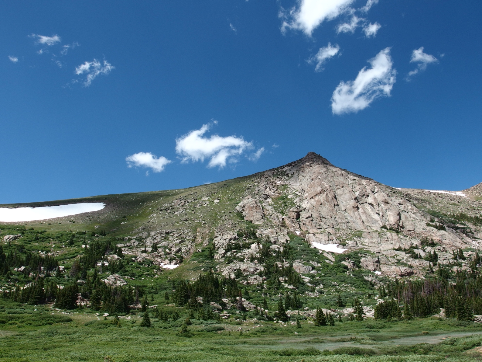 Hiking Rocky Mountain National Park: Comanche Peak and Area.