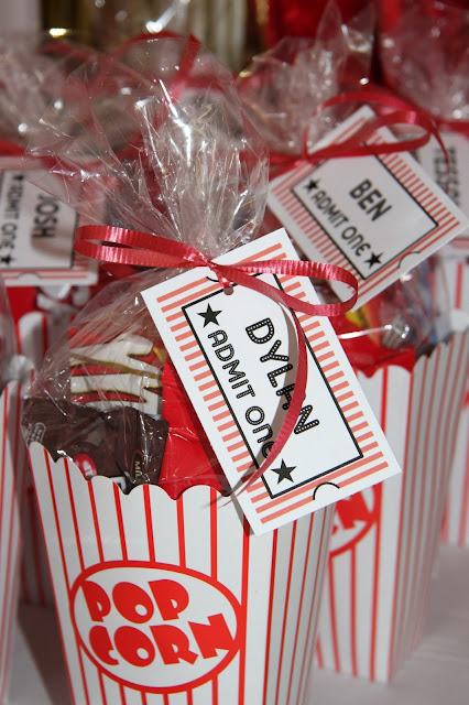 Leonie's Cakes and Parties . . . . .: MOVIE NIGHT PARTY