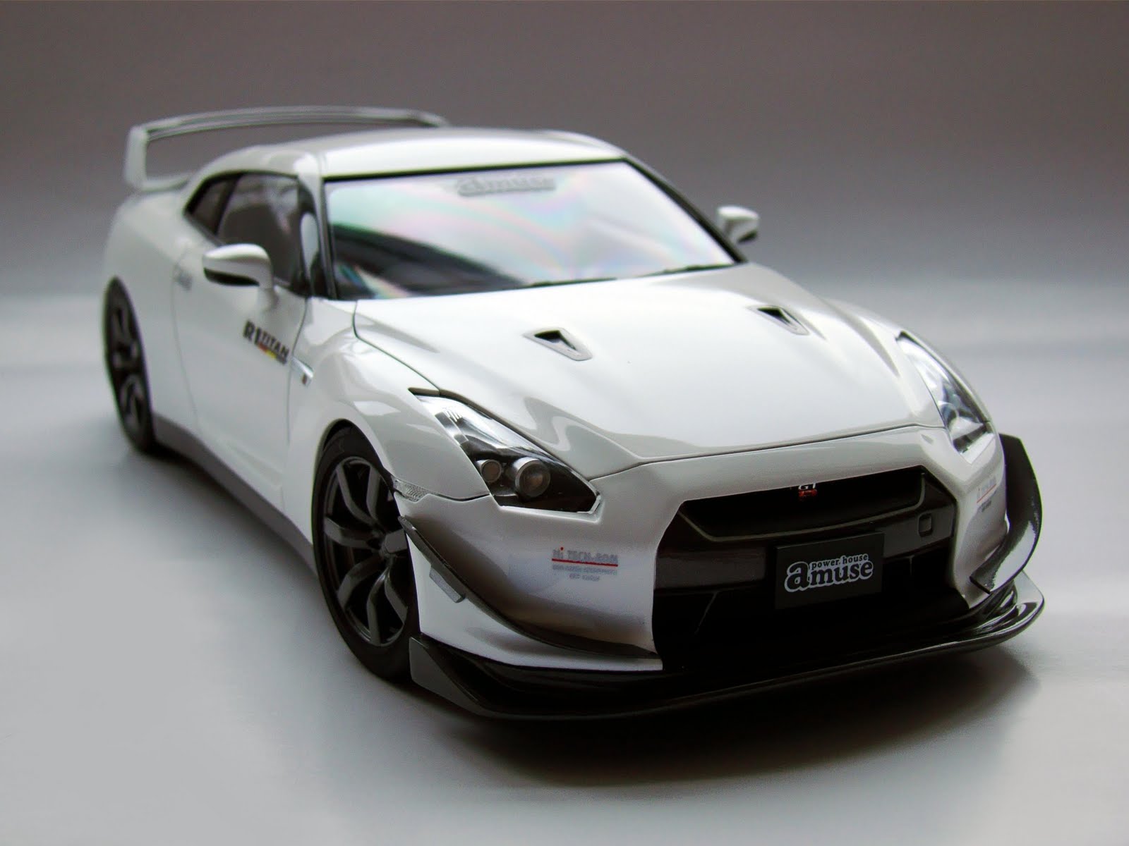 ABSOLUTModeling: Amuse GTR R35
