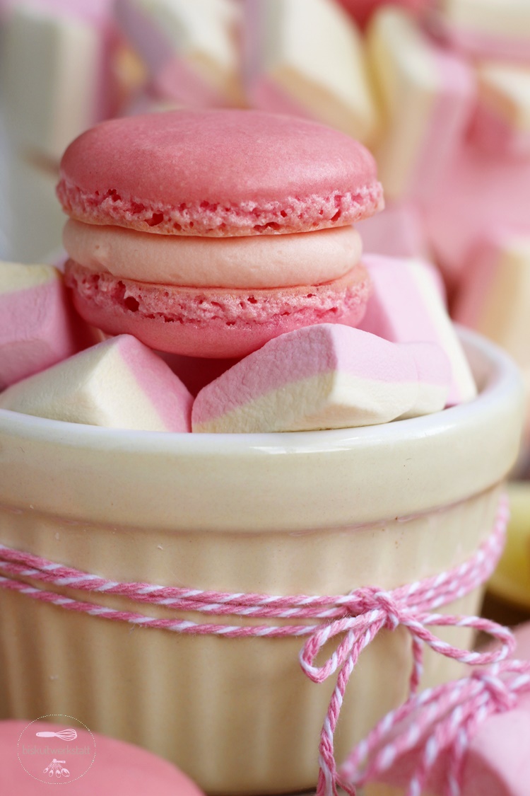 Ein Traum in Pastell: Marshmallow-Macarons* - Biskuitwerkstatt