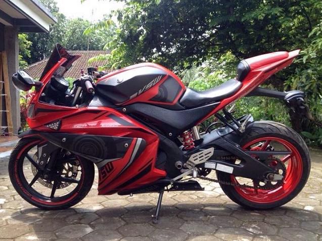 12 Koleksi Foto Modifikasi Yamaha R15 Terkeren 2017