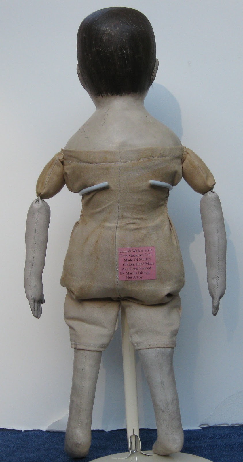 Martha's Dolls: Doll without clothes