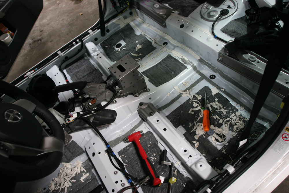 Gruppe S Engineering: Time Attack Scion TC: Weight Reduction Stage 1