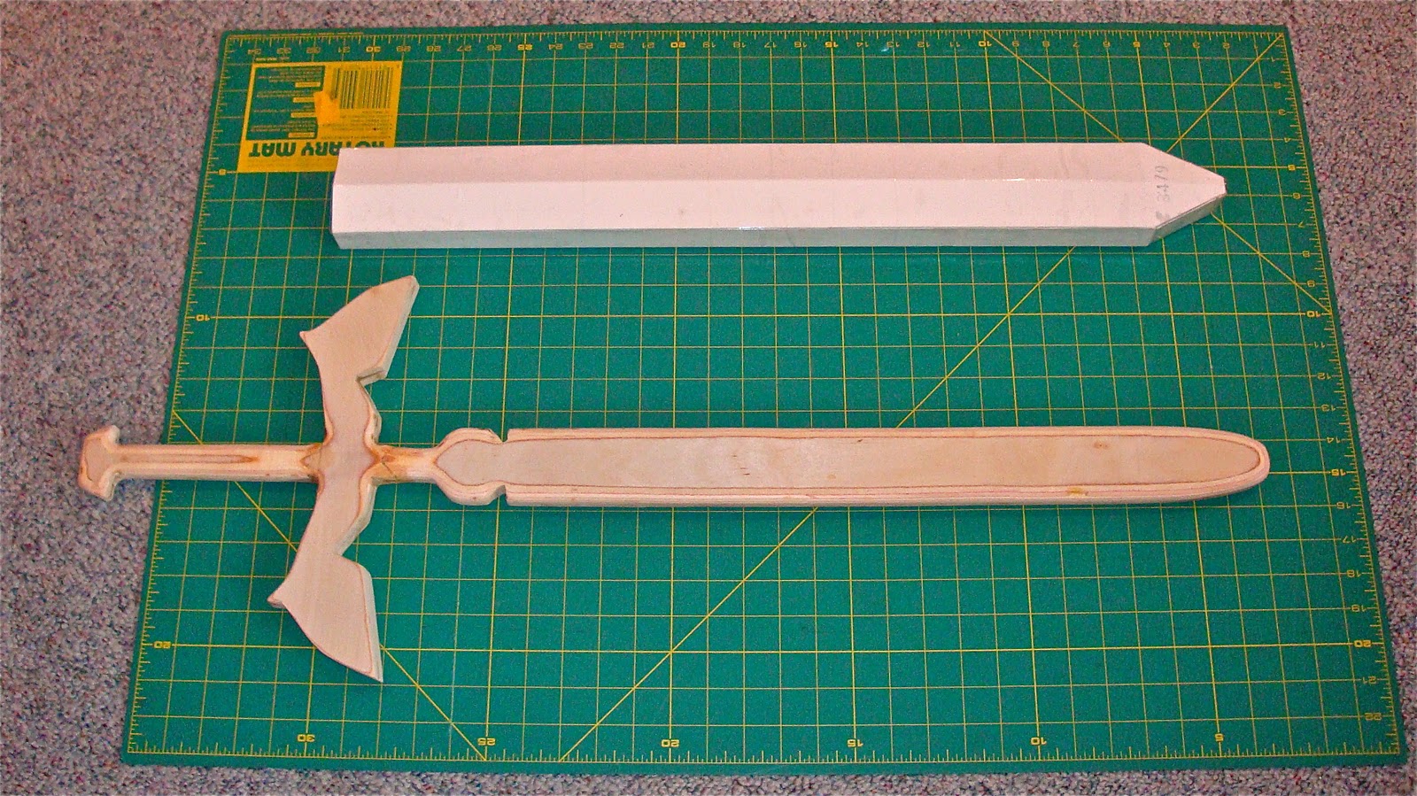 Link Cosplay - Skyward Sword: The Sheath! (and sword)
