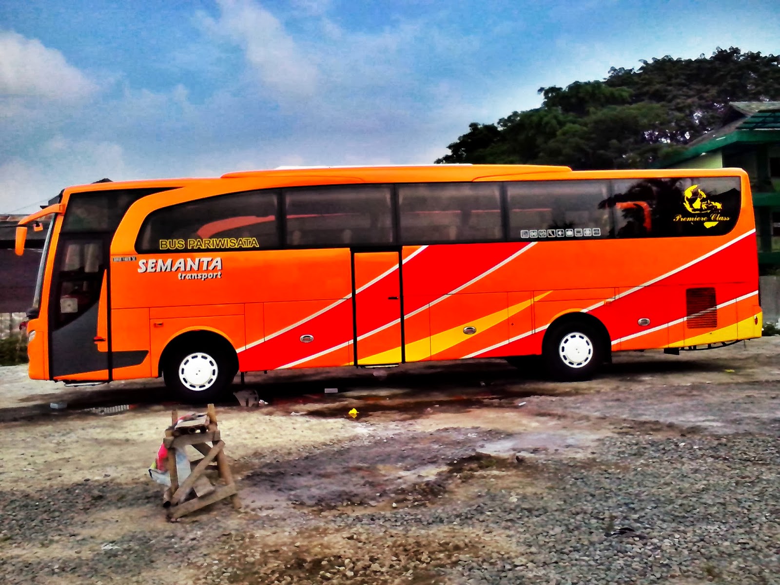 Myspaceblog: Desain Kaca Bus