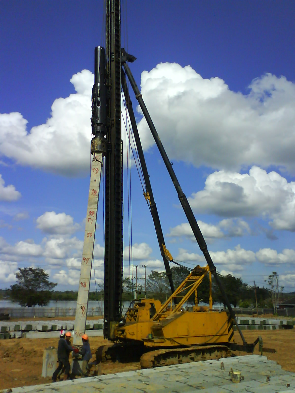 Teknik Sipil: Fungsi Pondasi Tiang