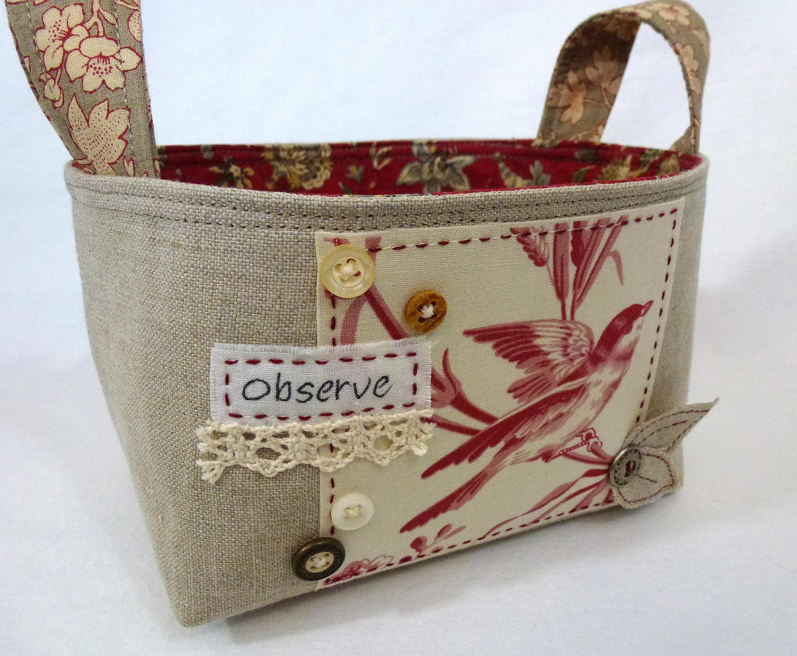 Leslie's Art and Sew: A Pair of Fabric Baskets