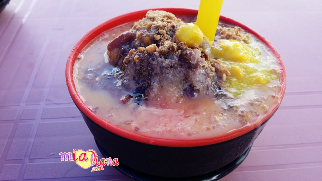 Makan ABC Dan Cendol Jagung