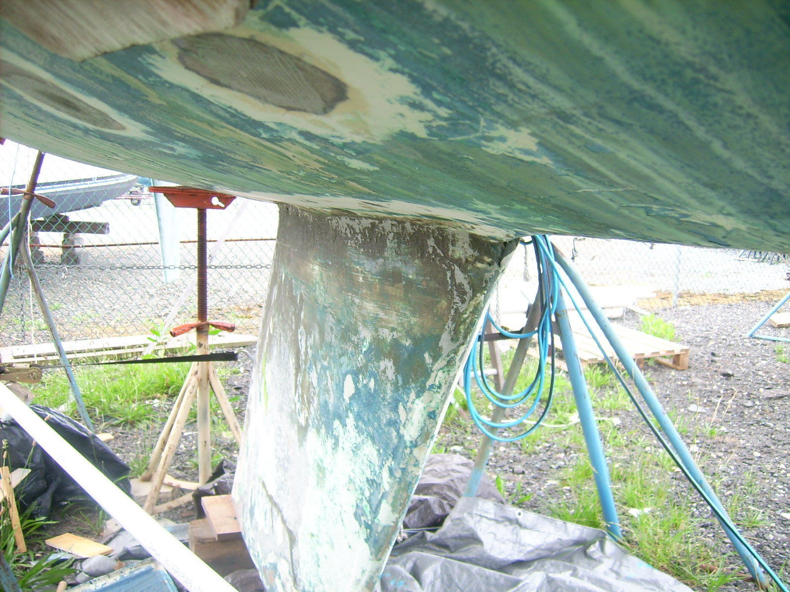 Diana's blog: Fairing the keel