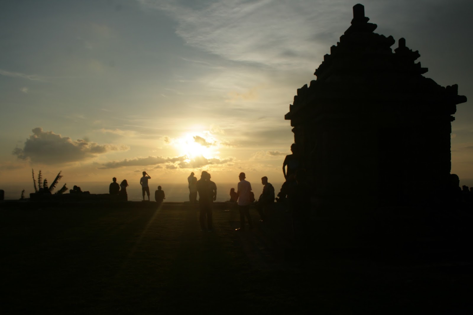 Sunset Di Tanah Jogja: Sunset Di Candi Ijo Kalasan