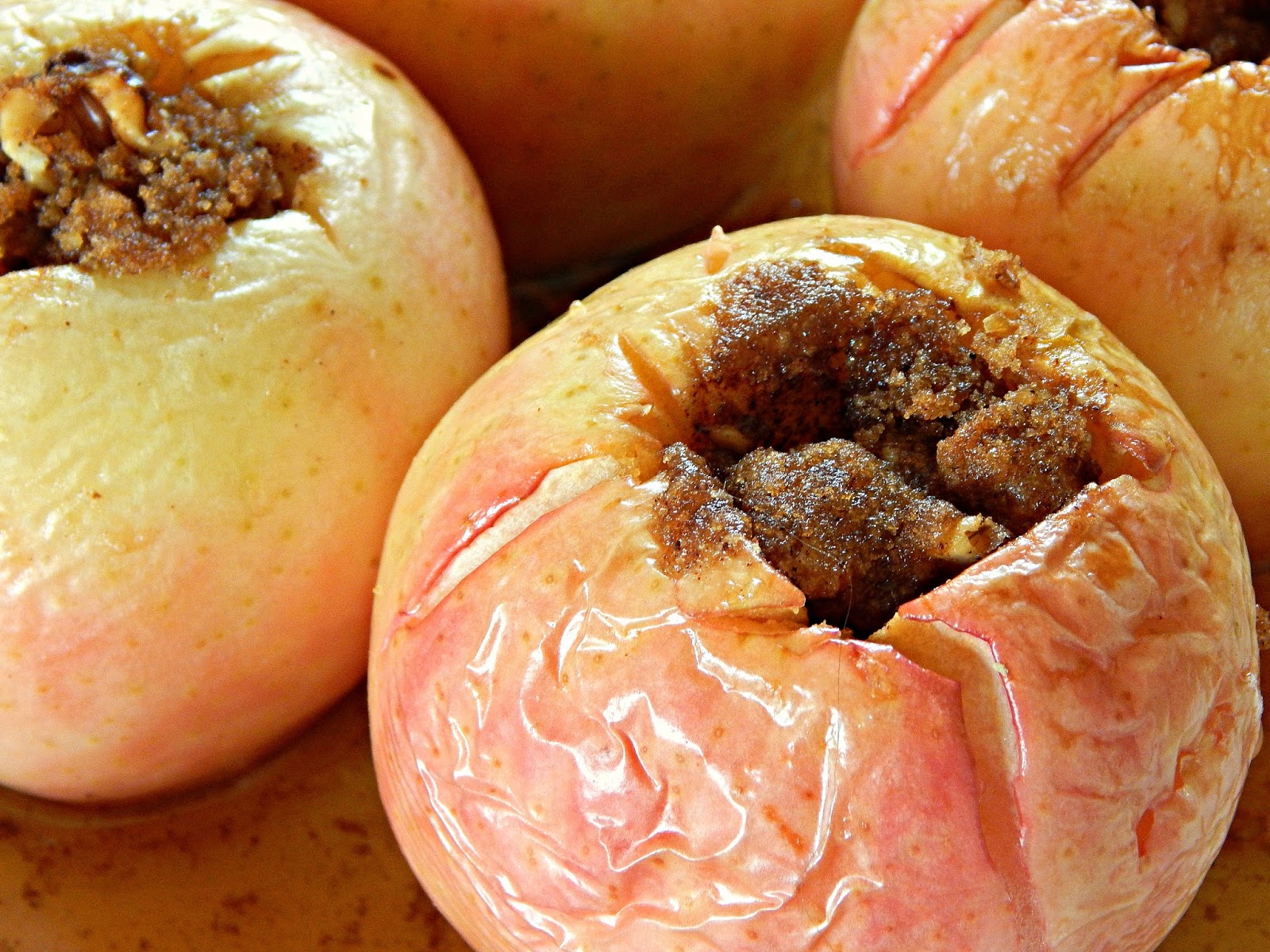 Old Fashioned Baked Apples Recipe - Proverbs 31 Homestead