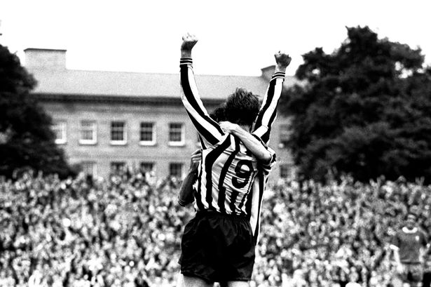 English Football Retro TV: Malcolm MacDonald