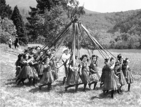 Long May She Rain : It's May 1st!