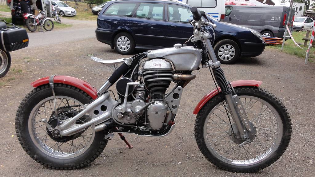 TERROT Vivien 500 RGS - RocketGarage - Cafe Racer Magazine