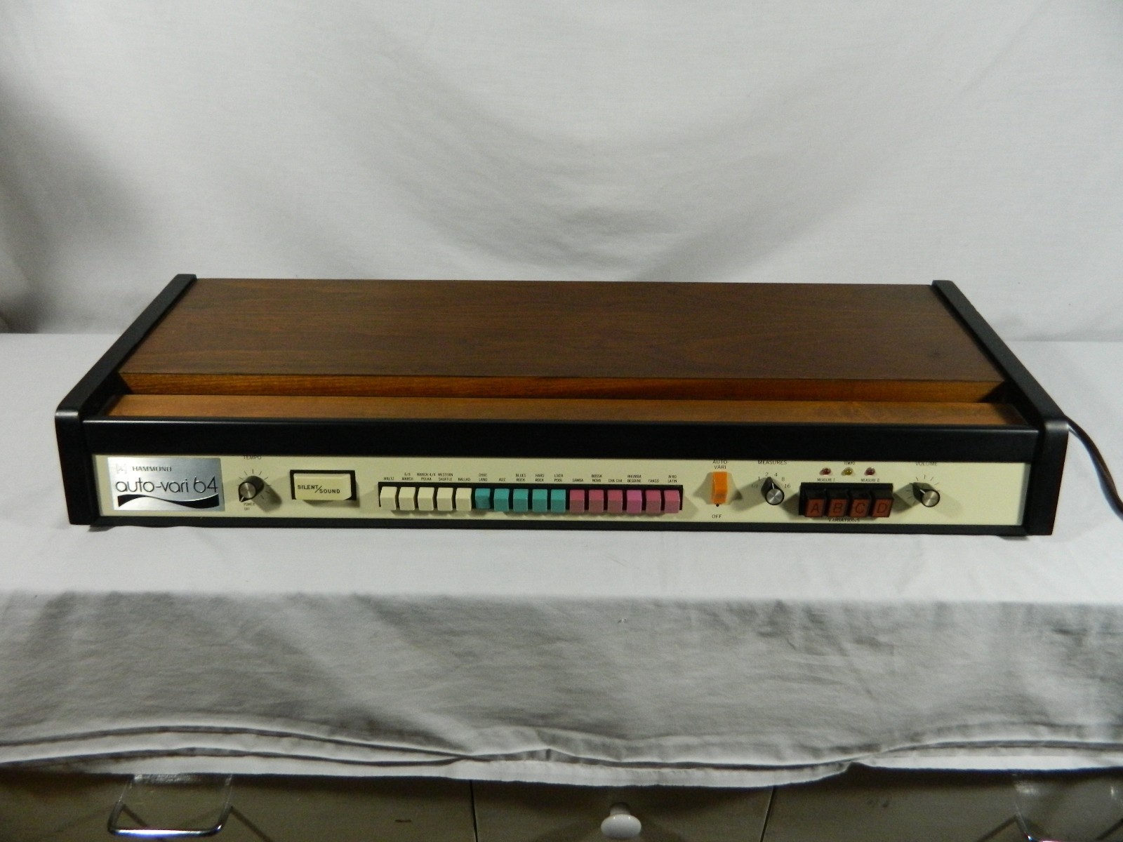 MATRIXSYNTH: HAMMOND 101100 AUTO-VARI 64 ANALOG DRUM MACHINE SN 475548