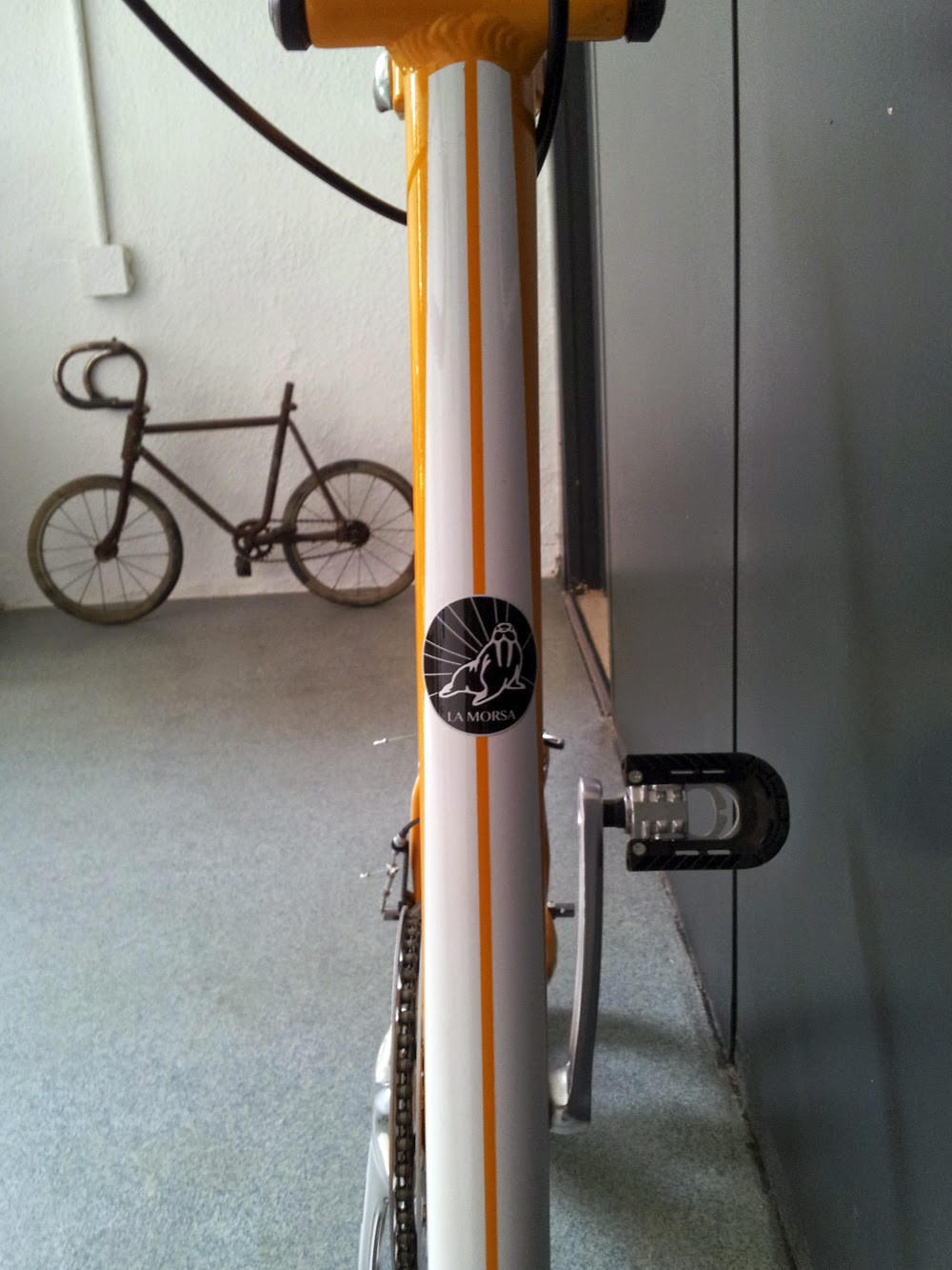 Bicicletas acabadas a mano. A tu gusto, o al mío. Customización, fixies ...