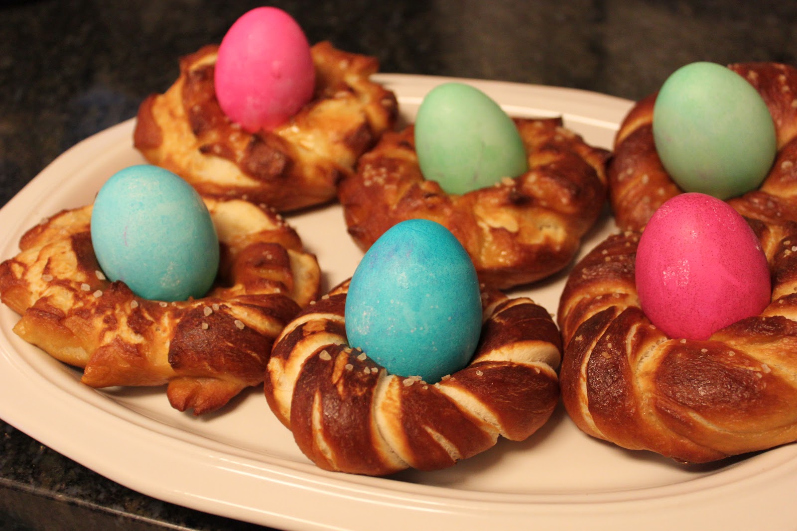 Megsiemay Makes: Easter Pretzel Nests