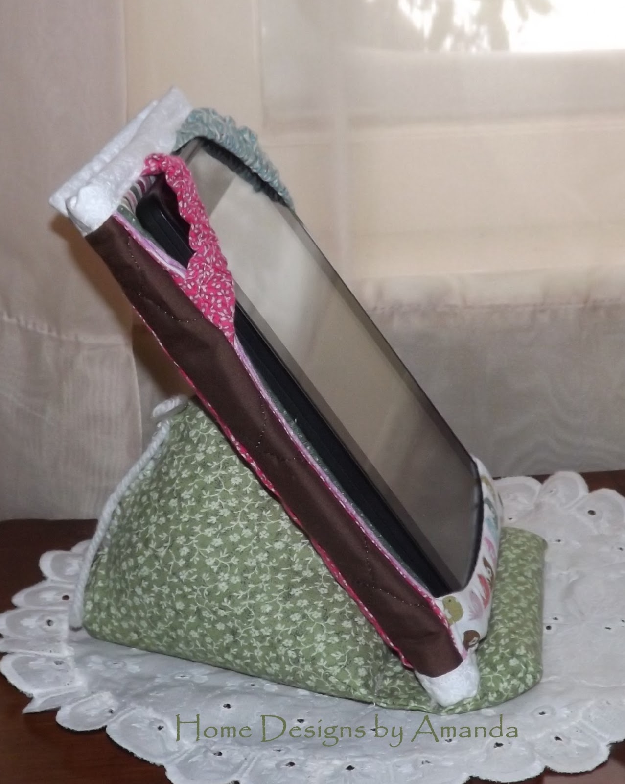 Home Designs by Amanda: Phone Pods...