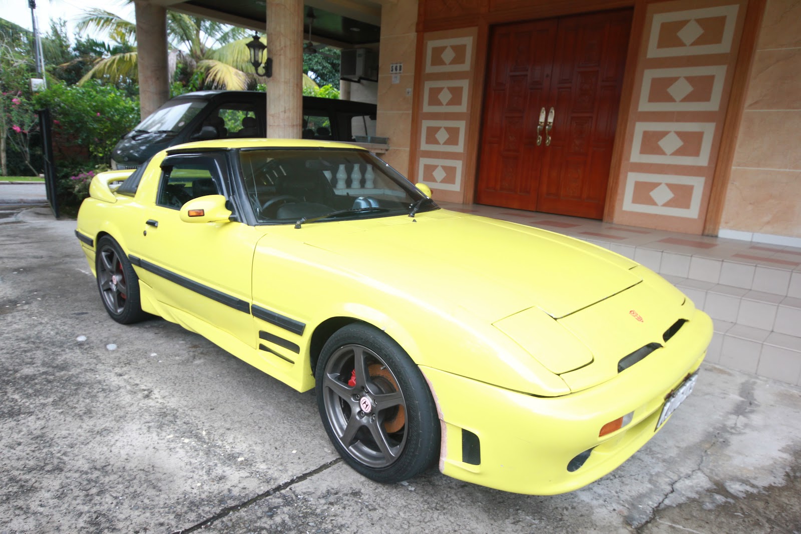 introducing my 12a Rx7 Project..