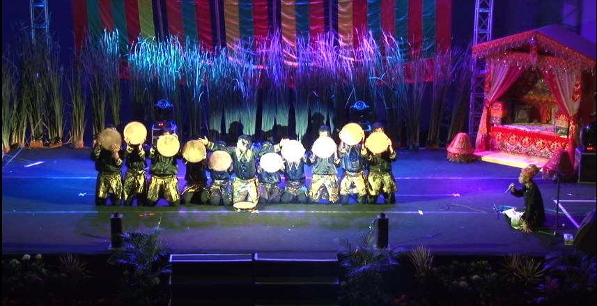 Belajar Tarian Rapa'i Geleng dari Aceh