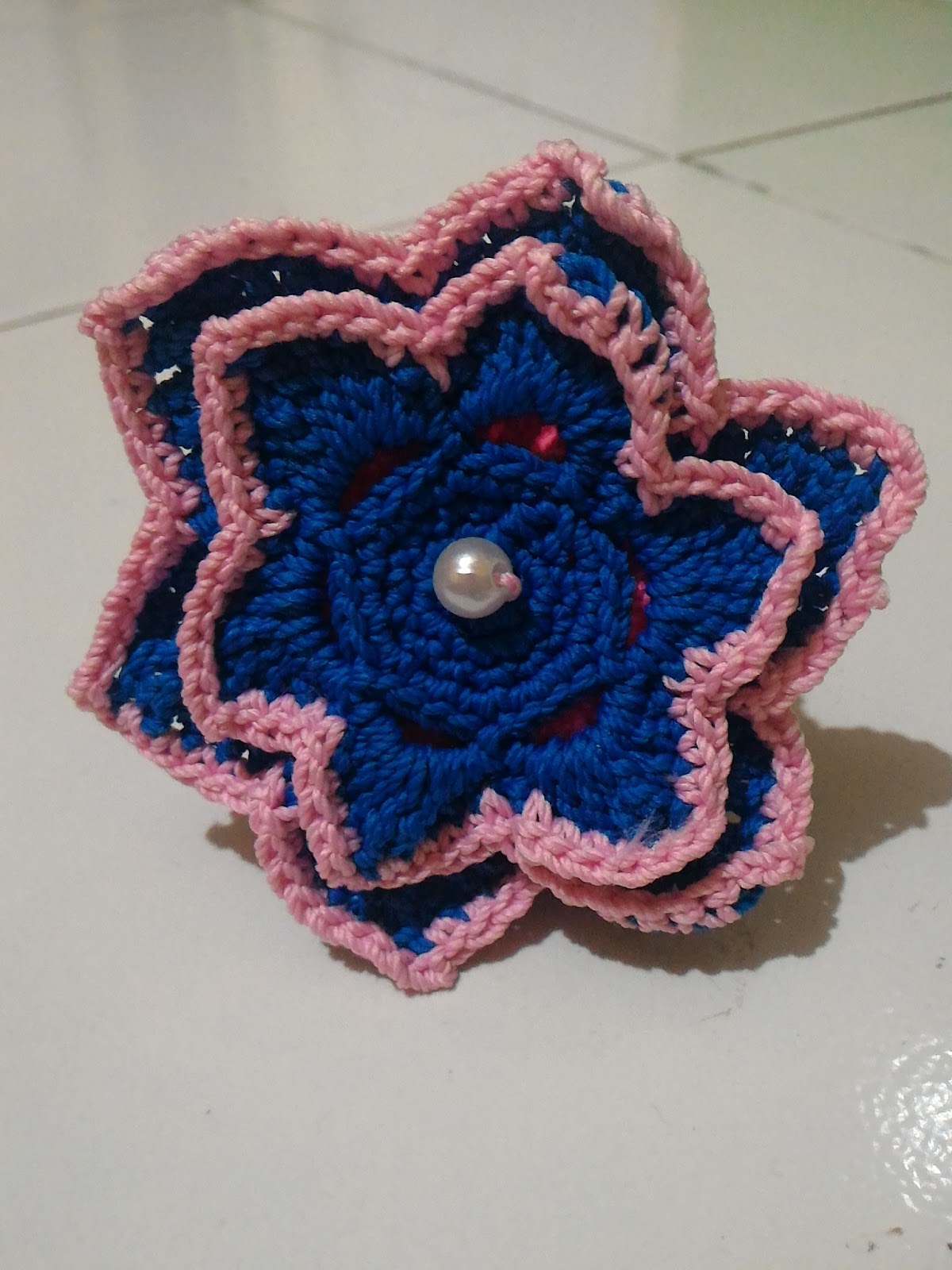 Fashionable: CARA MEMBUAT BUNGA RAJUT/CROCHET DENGAN MUDAH SIMPLE