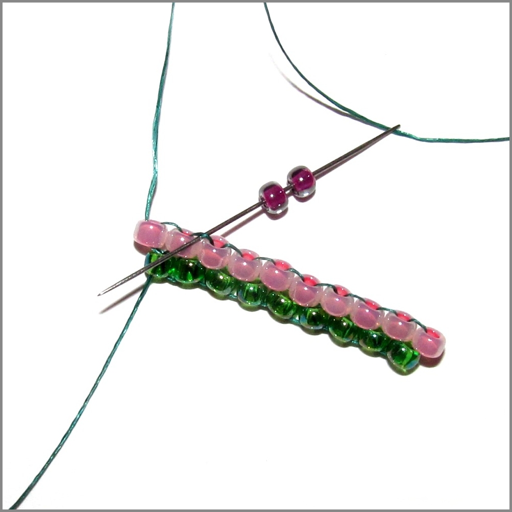 Operation Tackle That Bead Stash!: Basic Stitch Tutorial - Brick Stitch