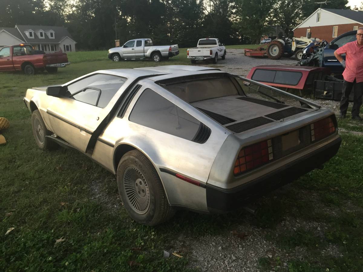 2 Fer 1: 1981 DeLorean DMC-12 - DailyTurismo