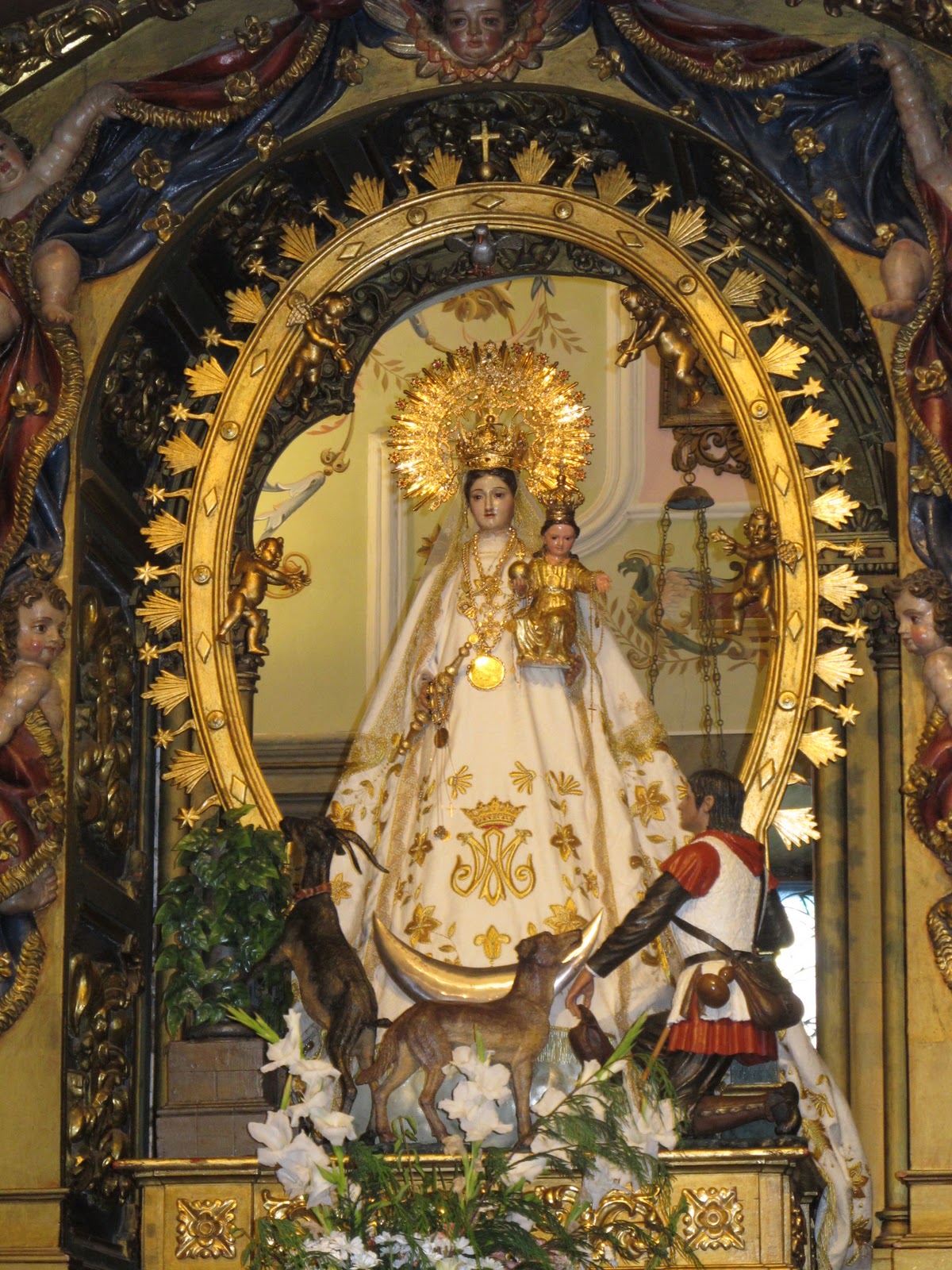 JOYANCO: VIRGEN DE CHILLA - CANDELEDA