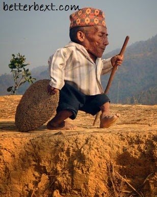 MEET: Chandra Bahadur Dangi :the World's Shortest Man - Celebrities ...