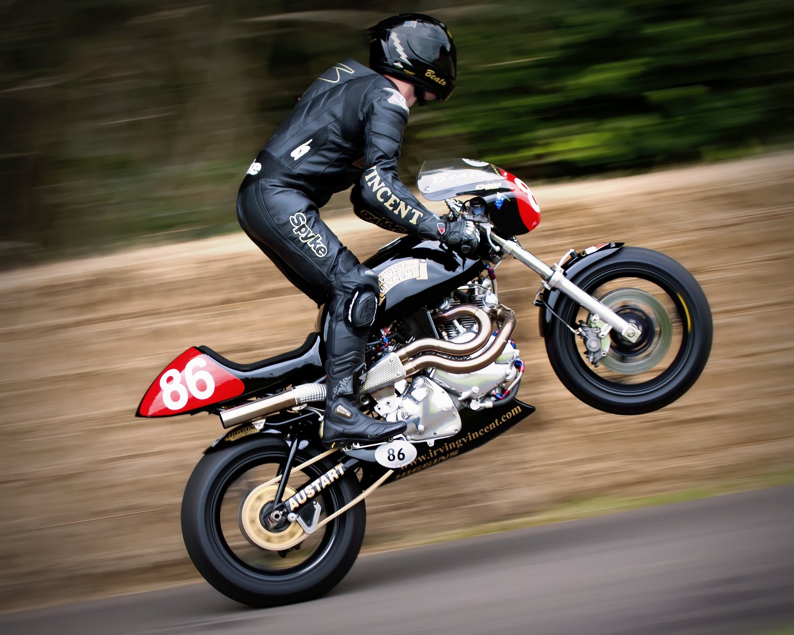 Vincent - RocketGarage - Cafe Racer Magazine