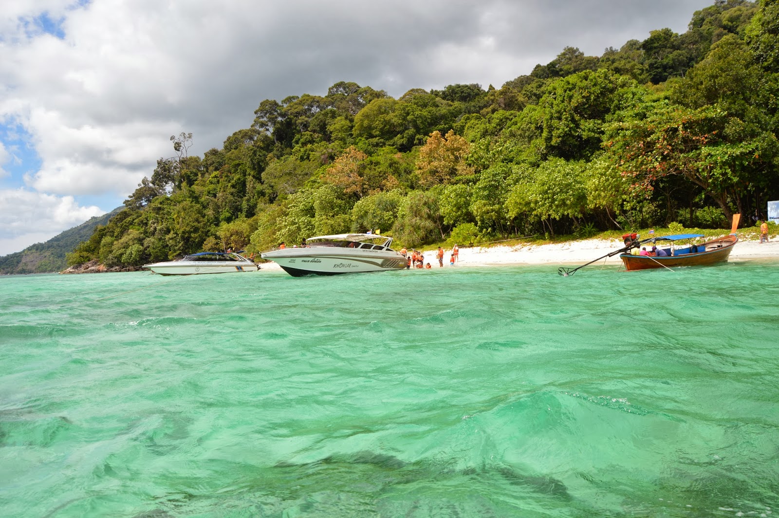 Dari Mata Hati Dr Aisyahafiz: Birthday Holiday (Part 2) : Koh Rawi and ...