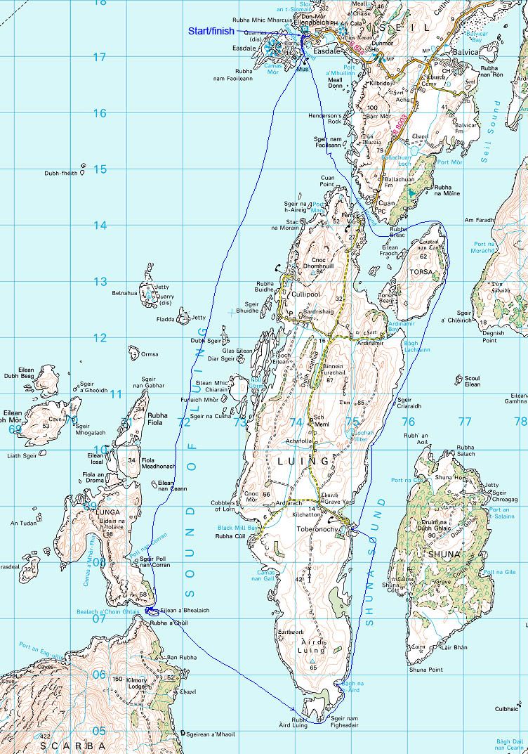 Sea kayaking with seakayakphoto.com: Sea kayaking round Luing.