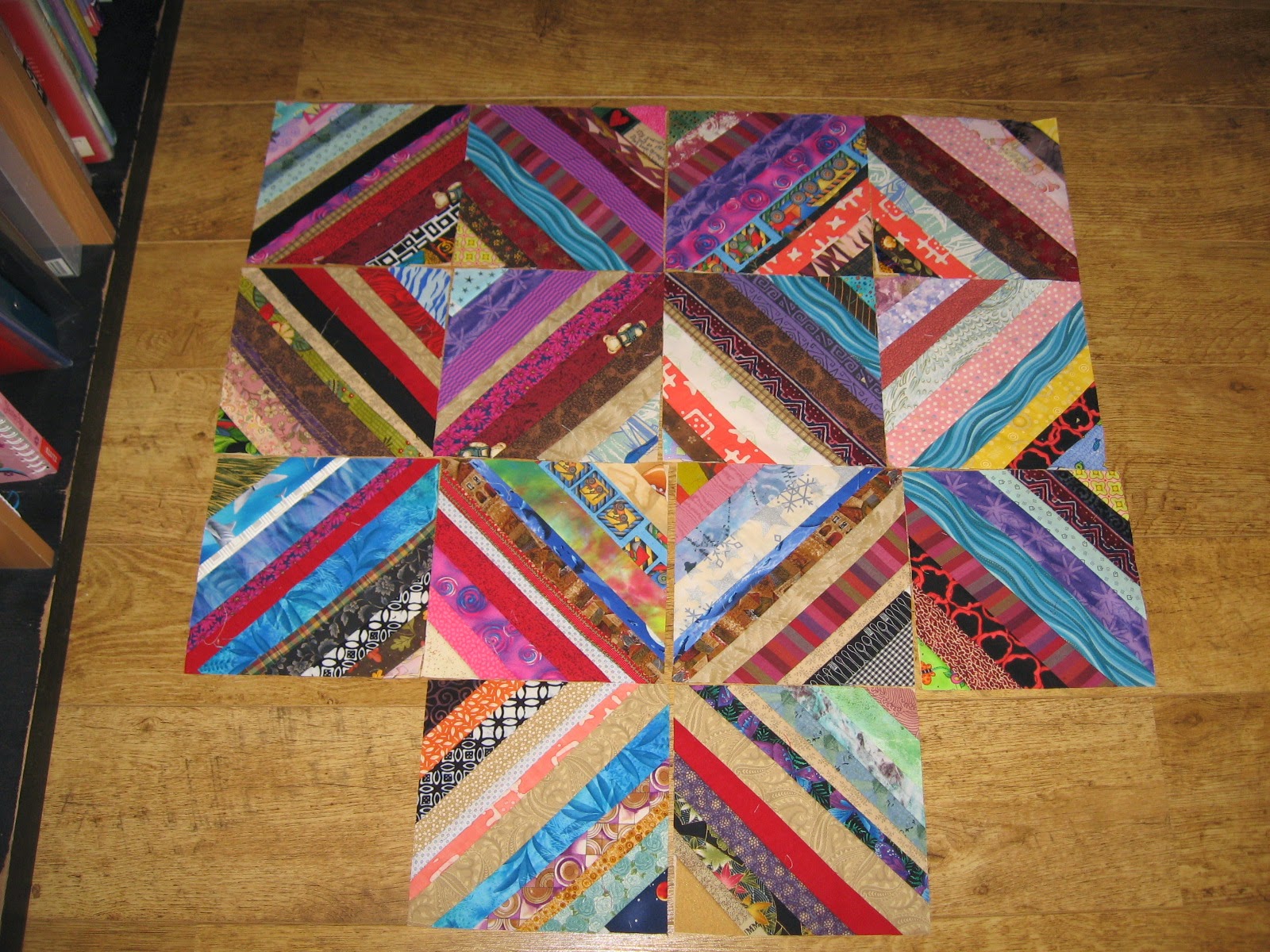 Kate's Quilting (and other arty stuff): Diagonal strips