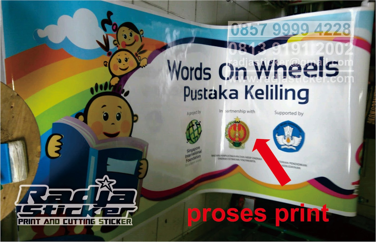 Branding Mobil Perpustakaan | Branding Mobil | Tempat Branding Mobil ...