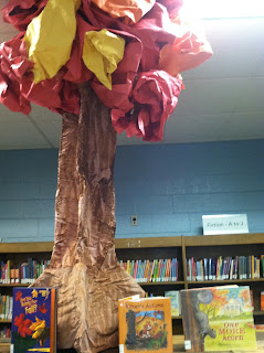 In the Children's Room: Fall Displays