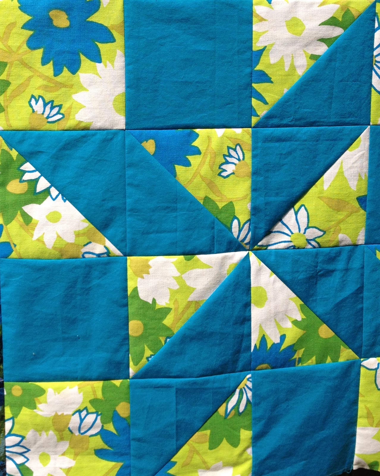 nifty quilts: That 70's Quilt