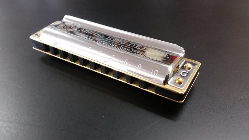 Janela aberta - Blogue de harmonica: John Cook Harmonicas