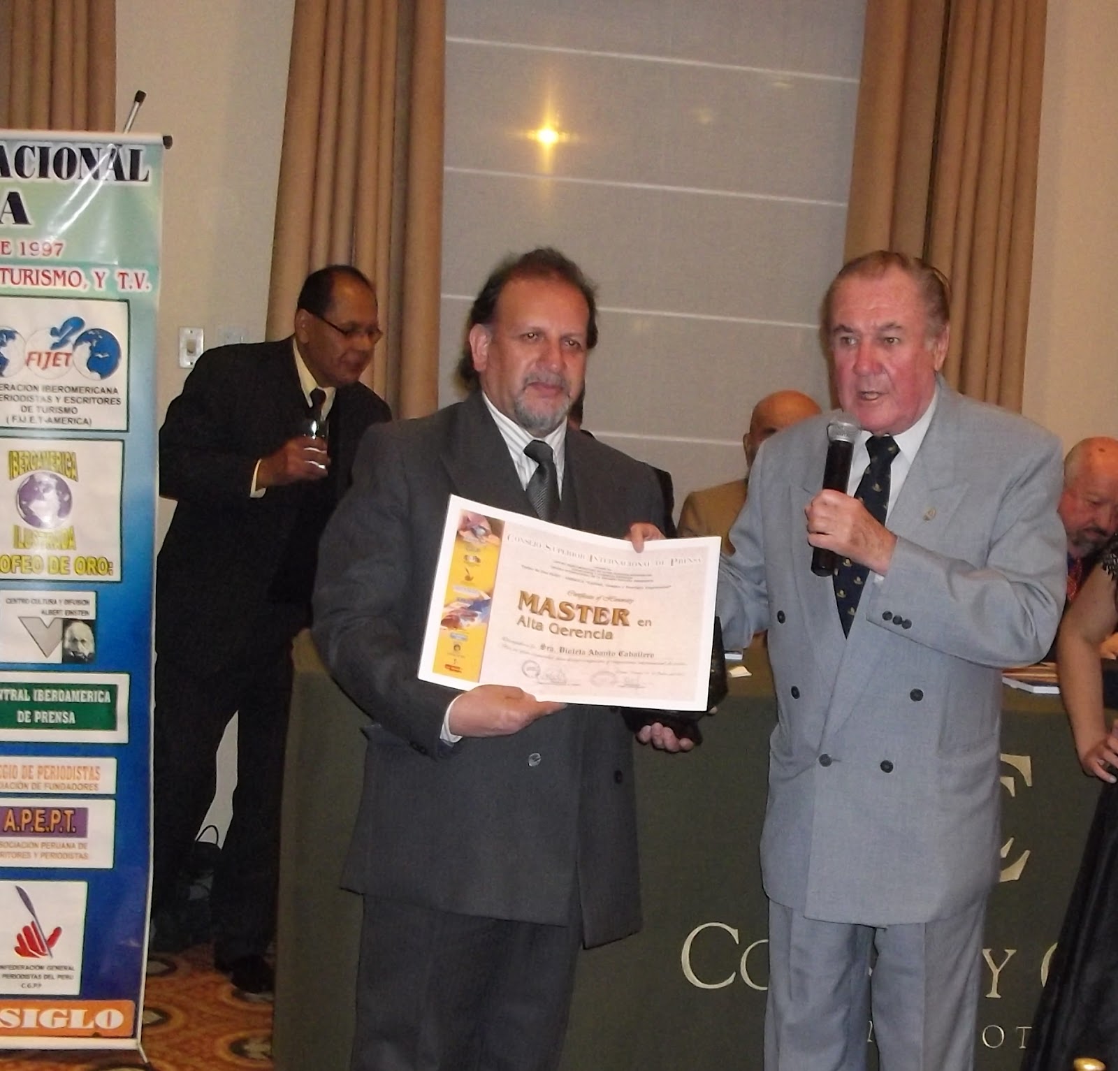 CONSEJO SUPERIOR INTERNACIONAL DE PRENSA: 8/07/12 - 15/07/12