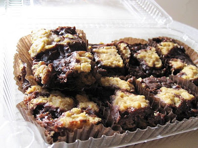 Hello Sunshine :): chewy creamy chantilly bars