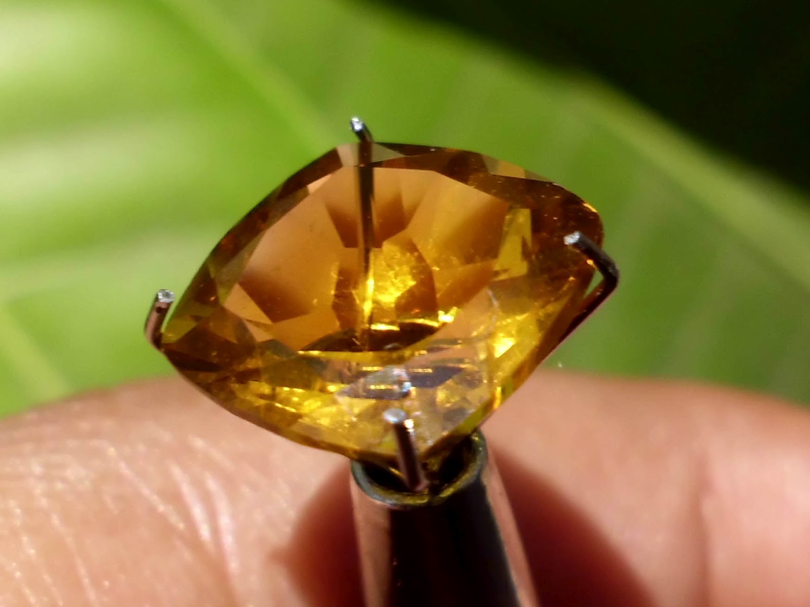 Batu Permata Golden Citrine - 04 J12 | Batu Moldavite | Toko Batu Akik ...
