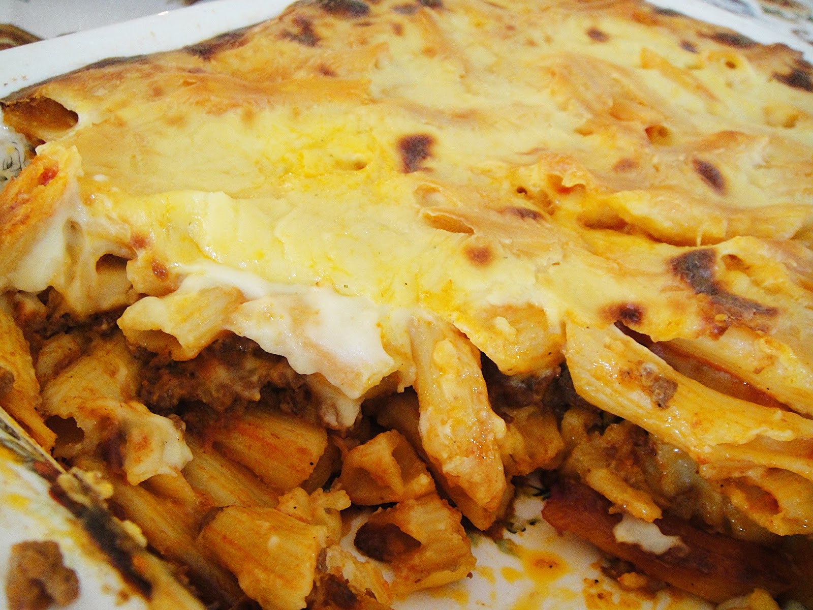 Maryam's Culinary Wonders: 1036. Egyptian Macarona (Pasta Bake)