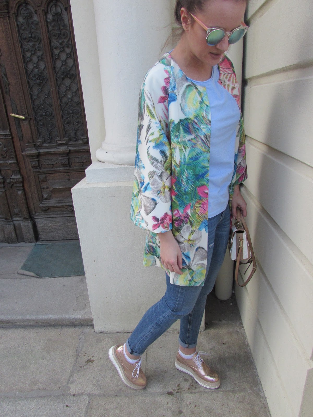 Sanjine krpice: Skubi dubi du mantil